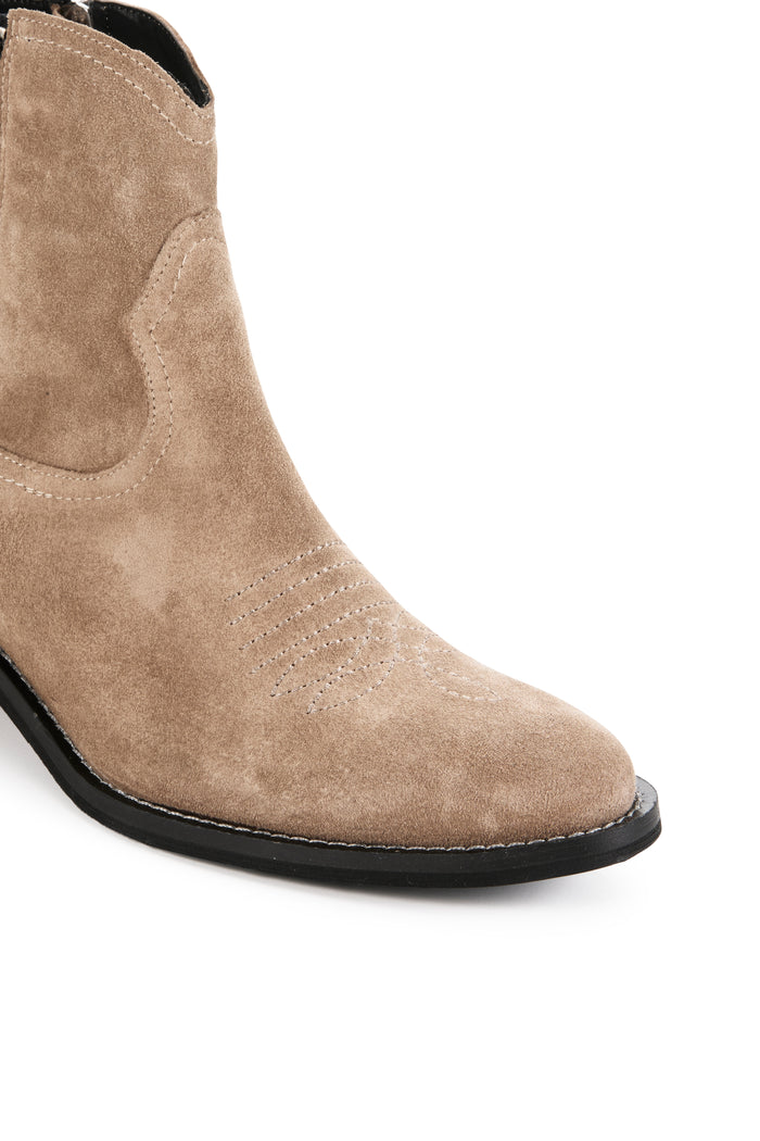 Morgan Boot Suede - Biscuit Suede